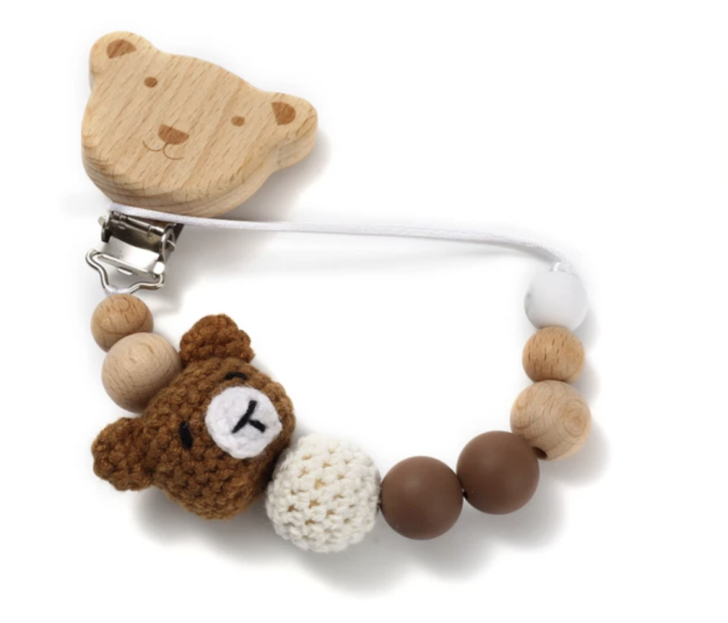 Clip Chupon Tejido Crochet Oso – Patito de Goma